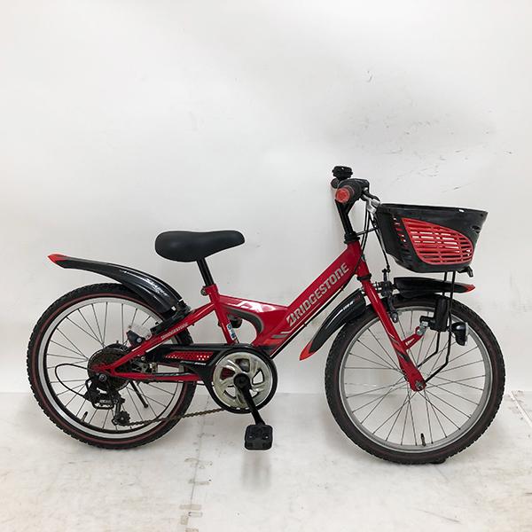 ◇ ◆ ◇ ◆ ◇ 商 品 情 報 ◇ ◆ ◇ ◆ ◇【外観ランク】　Bランク【リユース・中古】　ジュニアサイクル【メーカー】　ブリヂストン【タイヤ】　　20インチ【ギア】　　　外装6段【カラー】　　レッド系LEDダイナモライト1本スタンド...