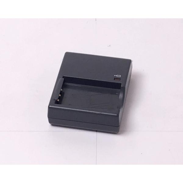 【商品説明】デンソー製ハンディターミナルリチウム電池の純正充電器です。BT-20L 等に対応しています 【メーカー】株式会社デンソー 【型番】DENSO CH-201【オプション】本体、ACケーブルが付属します。【状態】正常動作確認済み。【...