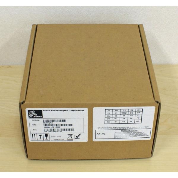 【型番】Zebra QL220 plus<br>【商品説明】ゼブラ　逆輸入商品です。使用方法はホームページに記載がありますが、英語の為、商品につきまして熟知されている方向け商品です。通常価格20−25万円の商品です。【メーカー】...