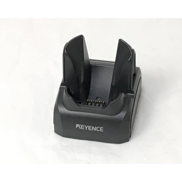 【商品説明】BT-W100 BT-W150の充電器　通信クレードルです。USB接続でパソコンに接続可能です。 【メーカー】KEYENCE【型番】BT-WUC1U 【オプション】 本体の他にACアダプタ付属します【状態】 本体にキズ、汚れあり...