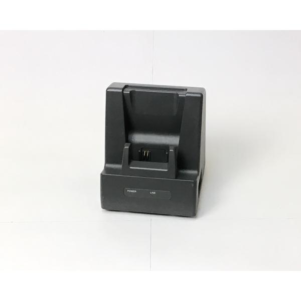 【商品説明】CASIO DT-900シリーズの充電クレードルです。USB接続タイプです 【メーカー】CASIO【型番】HA-E60IO 【オプション】 ACアダプタ (AD-S15050A) も付属します【状態】 本体はキズがあります。破損...