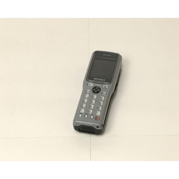 【商品説明】バーコードを読み取り保存してパソコンへ転送できます。商品発注や棚卸し、ピッキングや照合検査などに利用できます。【メーカー】KEYENCE【型番】BT-1010WB 【オプション】 本体とリチウム電池が付属します。リチウム電池は互...