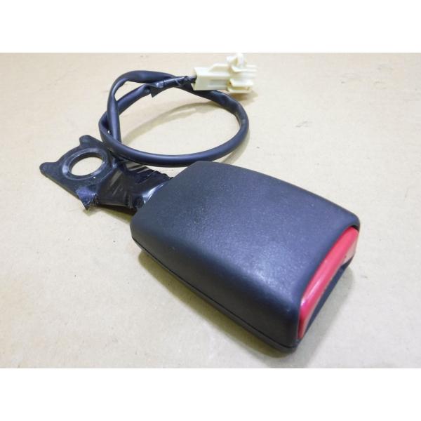 車名  　　   エッセイ年式   　　  平成20年4月型式    　　 DBA-L235S-GHDF車体番号     L235S-1008993指定類別     15235-0004グレード     D形状 　　    5HBエンジン ...