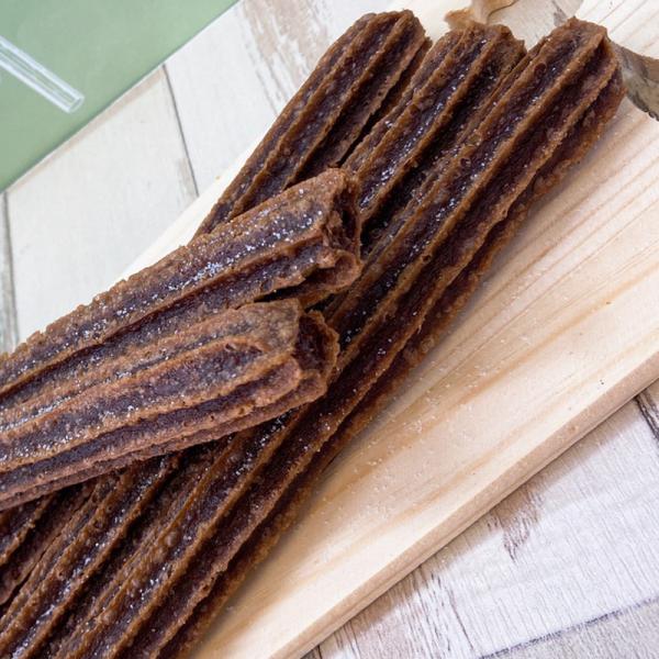 送料無料 北海道、沖縄は別途送料がかかります。  原材料名:ミックス粉（でん粉、コーンフラワー加工品、ショートニング、卵白粉、卵黄粉、植物油脂、食塩）【国内製造】、植物油脂、ココアパウダー／カゼインNa、香料、乳化剤、糊料（グァーガム）、膨...