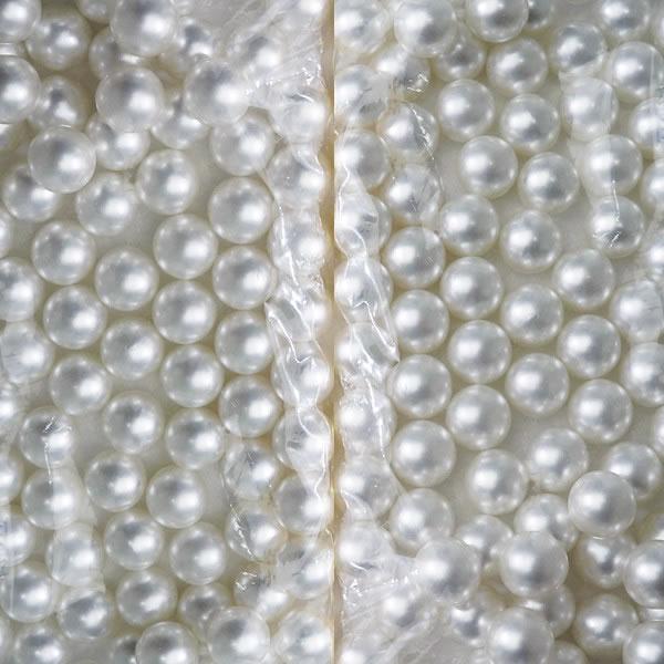 抽選器の玉　パール色 【商品番号】 No.125　【商品説明】 ガラガラ・ガラポン抽選機の球。真ん丸穴なし抽選球です。【大きさ】 直径12mm
