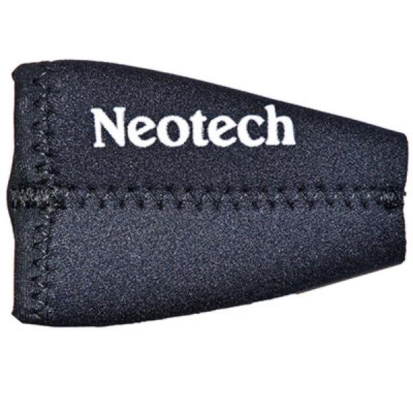 Neotech Pucker Pouch Small Black #2901112 マウスピースポーチNeotech 社の製品は「コントロールストレッチ」と呼ばれるデザインコンセプトで作られています。柔軟なショルダーパッドが、肩と首の輪郭に...