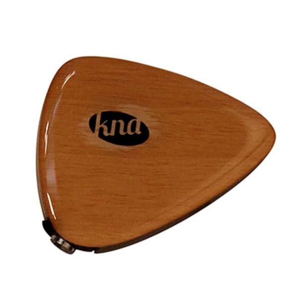 KNA AP-1 Universal Piezo Pickup Maple cap ピエゾピックアップシンプルで綺麗な曲線のデザインは、楽器本来の温かみのある木製素材のルックスを損なうことなく最小限の取り付け加工で、プレイヤーの表現するサウ...