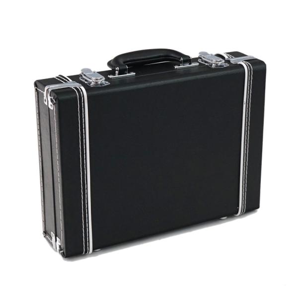 GID EFH-101 BK エフェクターケース※製造時期によって、掲載画像とデザインが異なる場合がございます。あらかじめご了承ください。GIDのヴィンテージスタイルのエフェクターケース。【仕様（内寸）】全長：約355mm幅：約250mm厚...