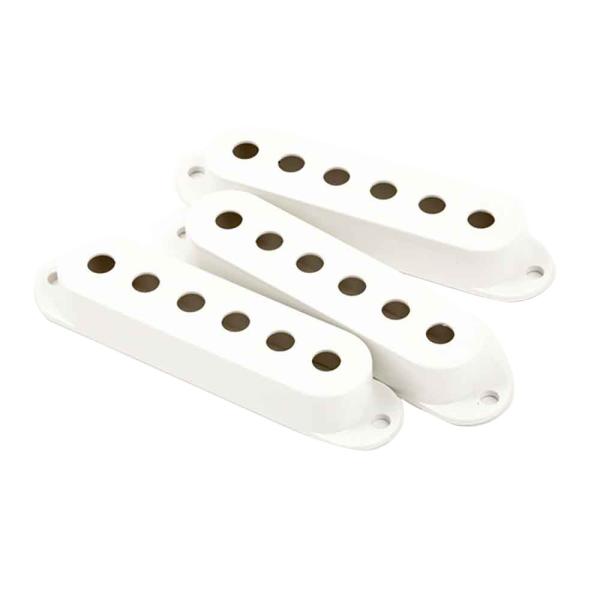 Fender Pickup Covers Stratocaster White 3 ピックアップカバー 3個セット※ギターパーツの取り扱いには、相応の技術と知識が必要になります。自己責任にて取り扱い可能な方のみ、ご検討下さい。取り付け時に起...