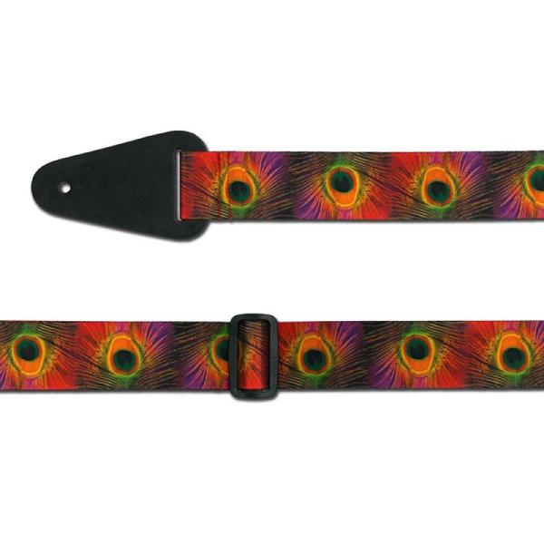 ポリウェビング・シリーズに新しいデザインのギター・ストラップが登場しました。ポリ繊維のストラップに昇華転写プリントされたクジャクの羽の柄をデザインしたPeacock(ピーコック)です。