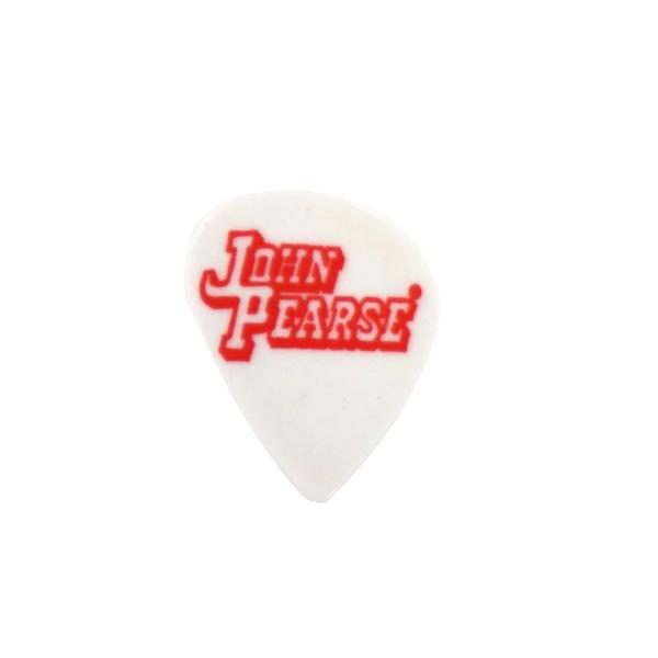 John Pearse JP-FLP4 Thin Studio Flat Pick ギターピック 1枚プリウォー品質のViscoloidから作られたこのピックは、鼈甲に近いサウンドが特長です。スピードのあるソロの場合、立ち上がりの良い、快適...