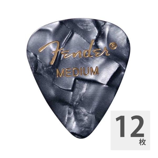 フェンダー ギターピック 12枚 セット ミディアム 351 Shape Black Moto Medium Fender。フェンダーで最もスタンダードなピックです。あらゆるジャンルに対応できます。色彩豊かな PREMIUM Cellulo...