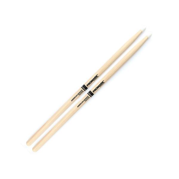 プロマーク スティック TX747N ヒッコリー ドラムスティック PROMARK。DRUM SET DRUMSTICKS - Hickoryヒッコリースティックは弾力性があり適度な硬さで耐久性にも優れ、感触、バランスも良く世界中で最も多く...