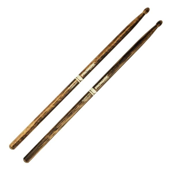 プロマーク スティック TX747W-FG ヒッコリー ドラムスティック PROMARK。DRUM SET DRUMSTICKS - Hickoryヒッコリースティックは弾力性があり適度な硬さで耐久性にも優れ、感触、バランスも良く世界中で最...