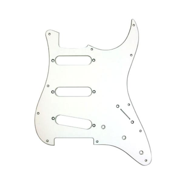 Montreux USA SC 72 AGED WHITE 3PLY No.8148 ピックガード※ギターパーツの取り扱いには、相応の技術と知識が必要になります。自己責任にて取り扱い可能な方のみ、ご検討下さい。取り付け時に起った、楽器及びパ...