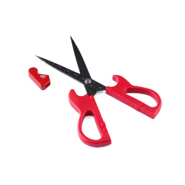 NIKKEN（ニッケン刃物） SS-20R Seki Sound ギター型ハサミ レッド奏でるような気持ちよい切り心地。ギターハサミ「Seki Sound」。Seki Soundは、刃物の町として知られている\“岐阜県関市\”で企画から生産...