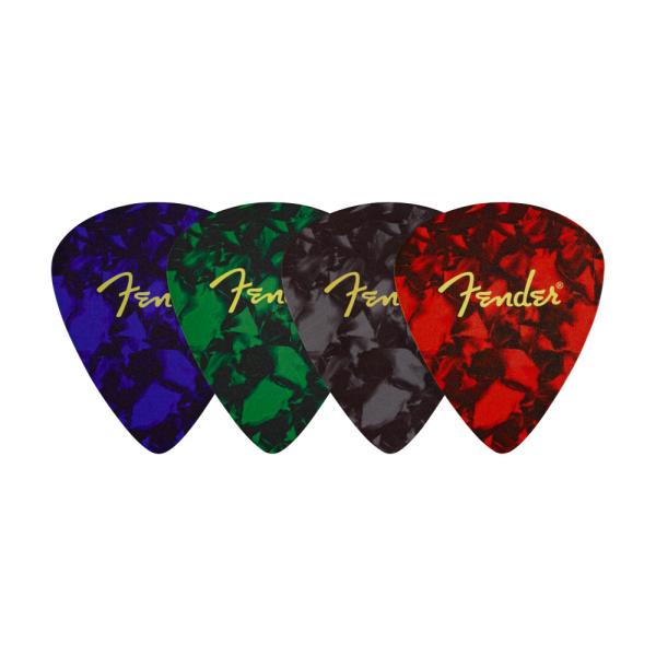 Fender Pick Shape Logo Coasters 4-Pack Multi-Color レザーコースターピックを型取ったコースターがあれば、きっとドリンクがもっと美味しく感じるはずです。351シェイプのピックにインスパイアされ...