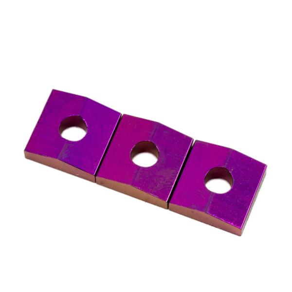 FU-Tone Titanium Lock Nut Block Set (3) PURPLE チタンナットブロック パープル※ギターパーツの取り扱いには、相応の技術と知識が必要になります。自己責任にて取り扱い可能な方のみ、ご検討下さい。取り...
