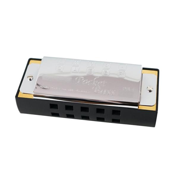 TOMBO NO.1160 ポケットバス今までのバス・ハーモニカは、大きく、穴もたくさんあり、簡単な曲でも演奏するのが大変でした。 配列表をご覧頂くと分かるように、上段はC調（ハ長調）に良く使われる主要三和音の根音を、下段はAｍ調（イ短調）...