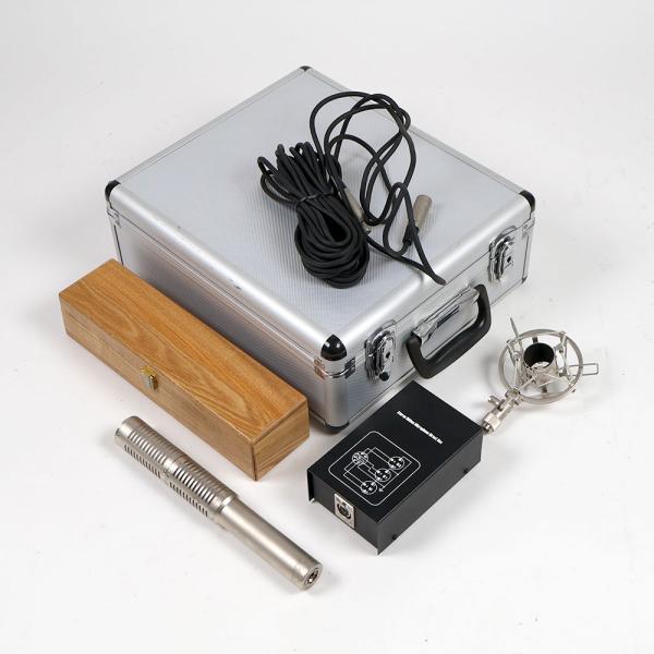 【中古】 リボンマイク ALPHA MODE RM6 Stereo Ribbonmic  ALPHA MODE RM6 Stereo Ribbonmic の中古品です。  使用感のあるコンディションです。 商品内容：本体・ハードケース・ショ...