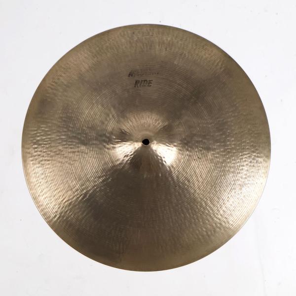 【中古】 ライドシンバル セイビアン SABIAN HH MEDIUM RIDE 20インチ 1980s ビンテージシンバル  SABIAN HH MEDIUM RIDE 20インチ の中古品です。  使用感のあるコンディションです。 商品...