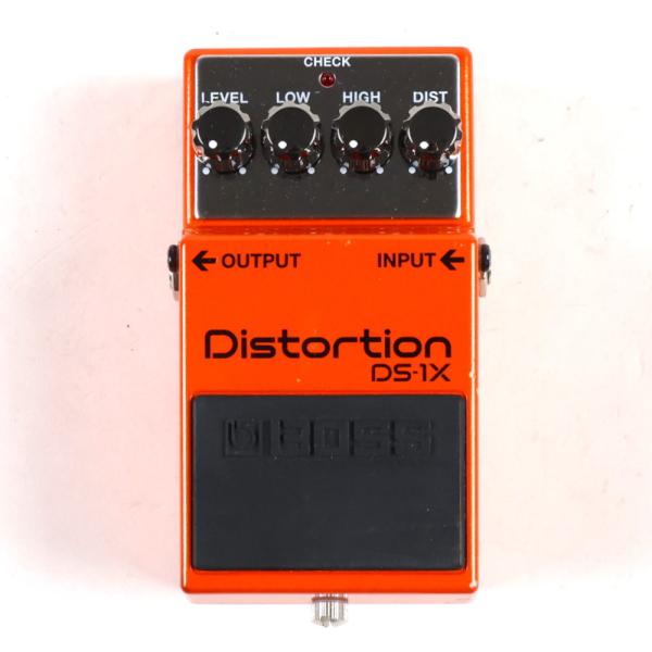 【中古】ディストーション エフェクター BOSS DS-1X Distortion ギターエフェクター  BOSS DS-1X Distortion の中古品です。  使用感のあるコンディションです。 商品内容：本体のみ  傷、塗装剥げ等あ...