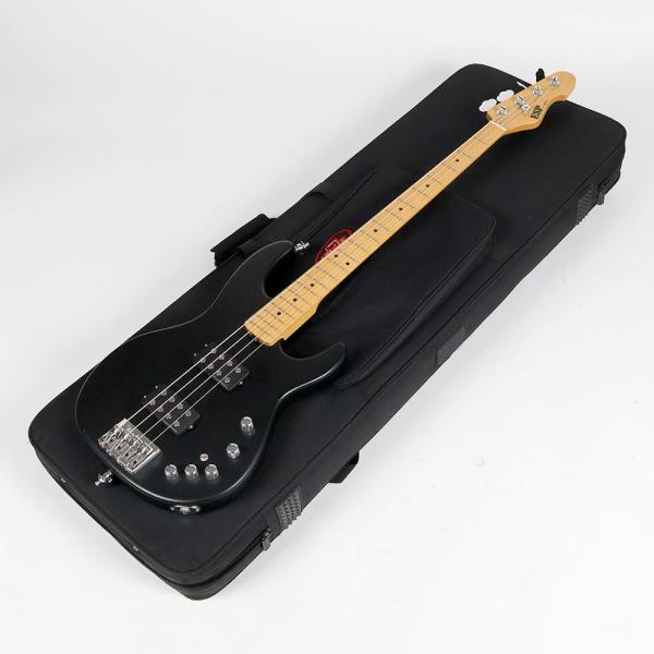 【中古】エレキベース ESP AP-SL Black / M 35インチ スーパーロングスケール  ESP AP-SL Black / M の中古品です。  使用感のあるコンディションです。 商品内容：本体・セミハードケース・ロックピンパー...