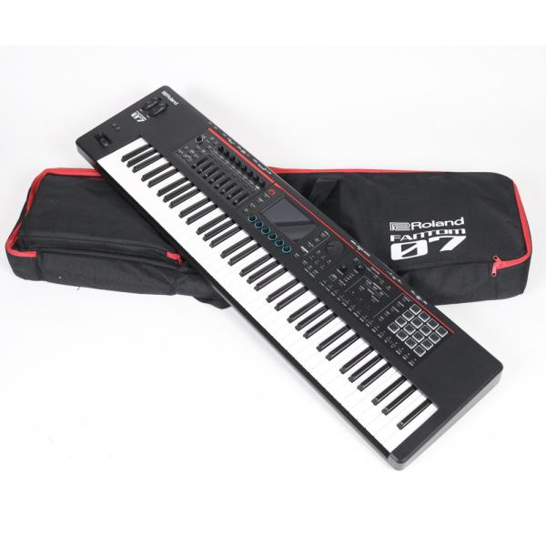 【中古】 ROLAND FANTOM-07 MUSIC WORKSTATION シンセサイザー キーボード  ROLAND FANTOM-07 MUSIC WORKSTATION の中古品です。  使用感のあるコンディションです。 商品内容...