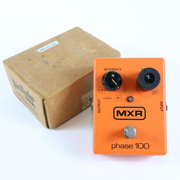 【中古】 フェイザー MXR M-107 PHASE100 ギターエフェクター フェイズ100 M107  MXR M-107 PHASE100 の中古品です。  使用感のあるコンディションです。 商品内容：本体・箱  傷、塗装剥がれがあり...