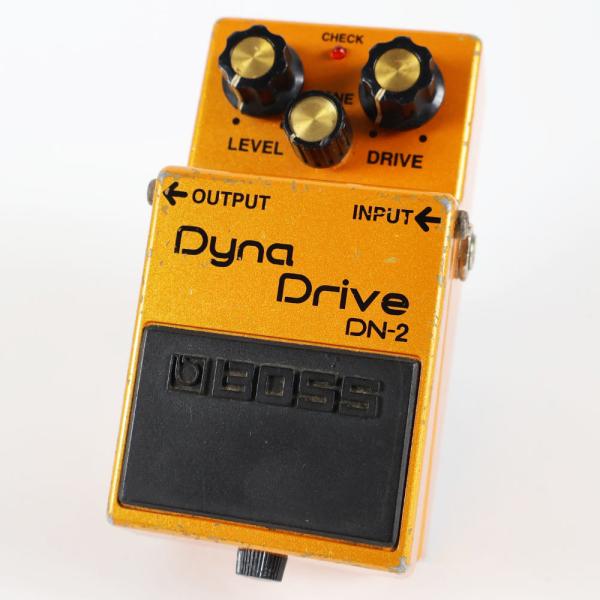 【中古】 オーバードライブ エフェクター BOSS DN-2 Dyna Drive ギターエフェクター  BOSS DN-2 Dyna Drive の中古品です。  使用感のあるコンディションです。 商品内容：本体のみ  傷、塗装剥がれがあ...