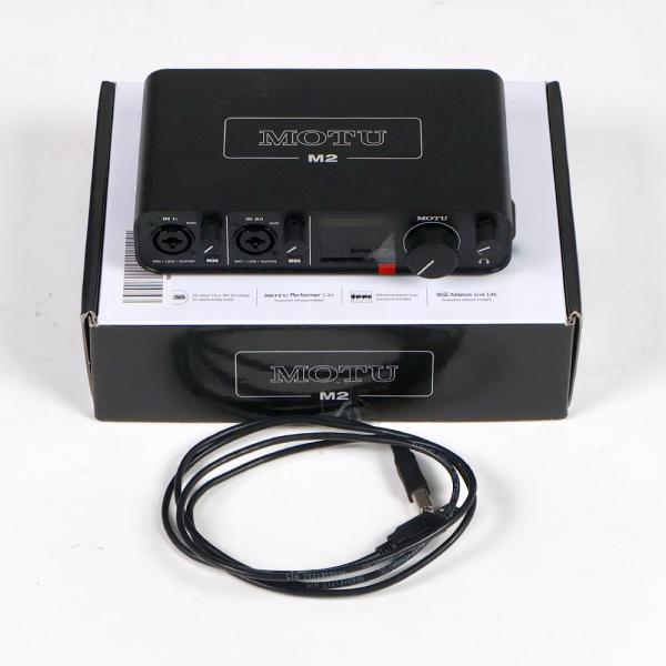 【中古】 MOTU M2 2in 2out オーディオインターフェイス  MOTU M2 の中古品です。  使用感のあるコンディションです。 商品内容：本体・USBケーブル・箱  全体的に使用感のあるコンディションです。TOPに擦り傷があり...