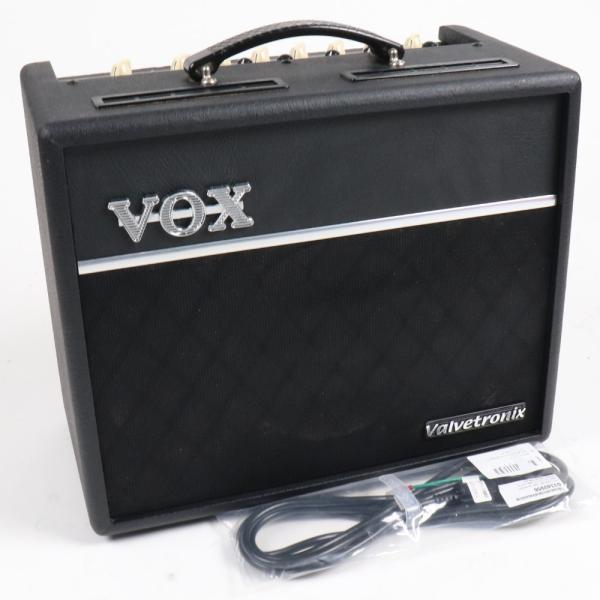 【中古】 ギターコンボアンプ ヴォックス VOX VT20+ ギター用 コンボアンプ 20W  VOX VT20+  の中古品です。  使用感のあるコンディションです。 商品内容：本体・電源コード  グリルに除去できない汚れがあります。カバ...
