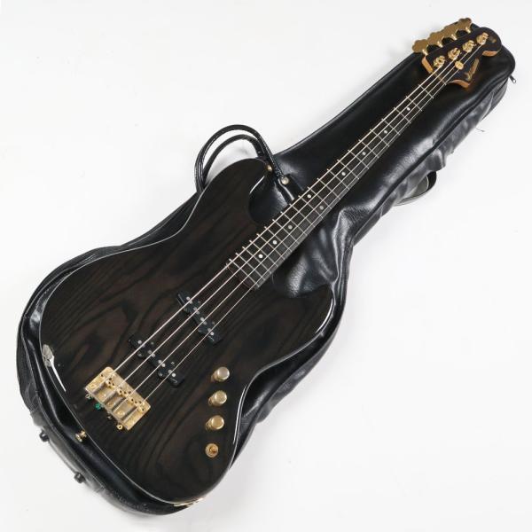 【中古】 エレキベース MOON JJ-4  シースルーブラック moonオリジナルピックアップ搭載 パッシブ仕様  MOON JJ-4 の中古品です。  使用感のあるコンディションです。 商品内容：本体・ソフトケース  小傷あり。 ボディ...