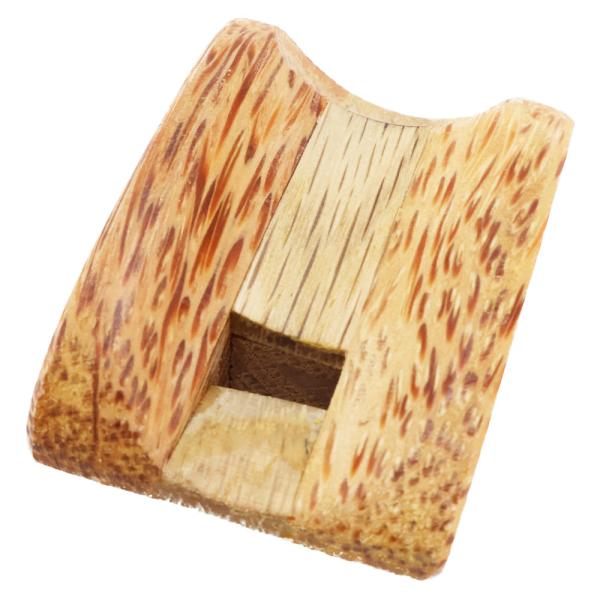 Sound King サウンドキング AW-NS2 ノーズフルート ココナッツ 鼻笛  ※木製の商品のため、色合いや木目に個体差がございます。あらかじめご了承ください。  ノーズ・フルート（鼻笛）とは、その名の通り「鼻で吹く」楽器です。オカ...