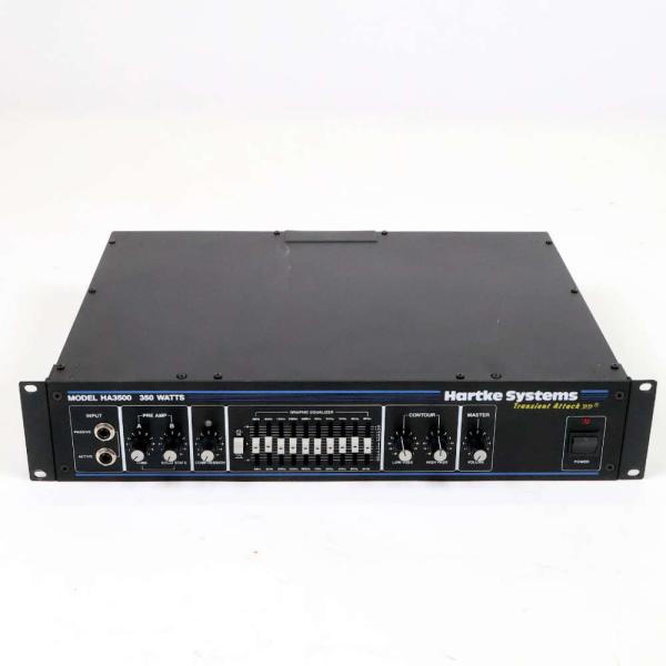 【中古】 HARTKE ハートキー HA3500 ベースアンプヘッド  HARTKE HA3500 の中古品です。  使用感のあるコンディションです。 商品内容：本体・電源コード  傷、汚れ、塗装剥がれがあります。 現在の所、ガリもなく動作...