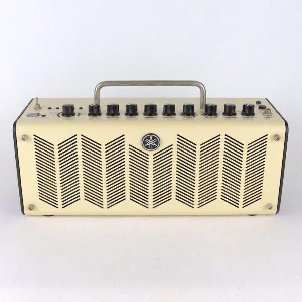 【中古】 コンパクトギターアンプ YAMAHA THR10 小型アンプ  YAMAHA THR10 の中古品です。  使用感のあるコンディションです。 商品内容：本体・電源アダプター  電池ボックス付近に大きめの傷があります。細かな傷が多数...
