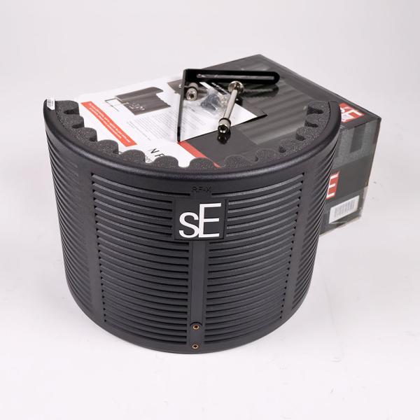【中古】 sE ELECTRONICS RF-X リフレクションフィルター  sE ELECTRONICS RF-X の中古品です。  使用感のあるコンディションです。 商品内容：本体・箱  全体的に使用感のあるコンディションです。  RF...
