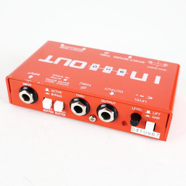 【中古】 バッファー内蔵 ジャンクションボックス CAJ IN and OUT カスタムオーディオジャパン  CAJ IN and OUT の中古品です。  使用感のあるコンディションです。 商品内容：本体のみ  多少の傷やスレ、塗装剥がれ...