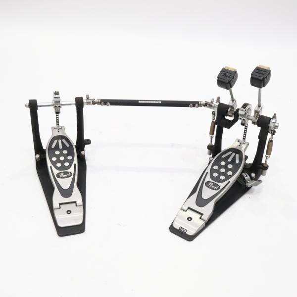 【中古】 ドラムツインペダル パール Pearl P-122TW ツインペダル ドラムペダル  Pearl P-122TW ツインペダル ドラムペダル の中古品です。  使用感のあるコンディションです。 商品内容：本体のみ  傷や汚れがあり...