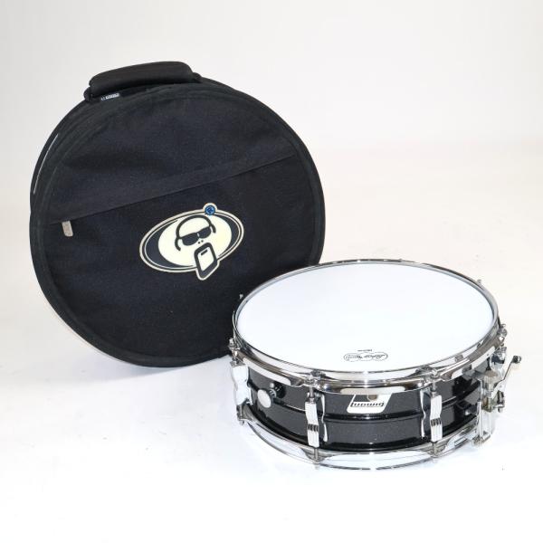 【中古】 スネアドラム ラディック Ludwig LM404 Acrolite BLACK 14×5  Ludwig LM404 Acrolite BLACK 14×5 の中古品です。  使用感のあるコンディションです。 商品内容：本体・キ...