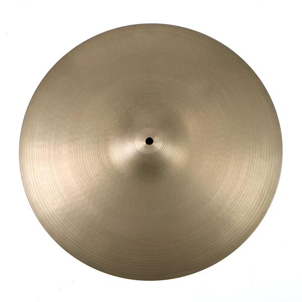 【中古】 ドラムシンバル ジルジャン ZILDJIAN A Zildjian 18インチ ドラムシンバル  ZILDJIAN A Zildjian 18インチ ドラムシンバル の中古品です。  使用感のあるコンディションです。 商品内容：本...