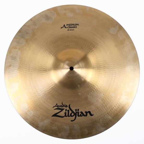 【中古】 クラッシュシンバル ジルジャン ZILDJIAN A Zildjian MEDIUM CRASH 18インチ  ZILDJIAN A Zildjian MEDIUM CRASH 18インチ の中古品です。  使用感のあるコンディシ...