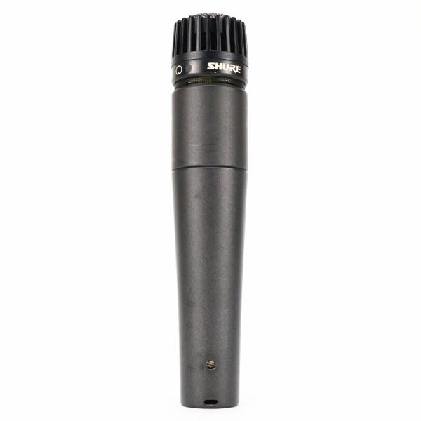 【中古】 マイク ダイナミックマイク 楽器用 SHURE SM57 シュアー 57 ゴーナナ シュア  SHURE SM57 の中古品です。  使用感のあるコンディションです。 商品内容：本体のみ  全体的に使用感のあるコンディションです。...