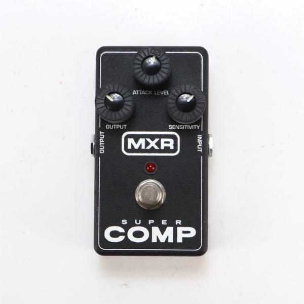 【中古】 エフェクター コンプ MXR M-132 SUPER COMP コンプレッサー スーパーコンプ  MXR M-132 SUPER COMP の中古品です。  使用感のあるコンディションです。 商品内容：本体のみ  側面や裏面中心に...