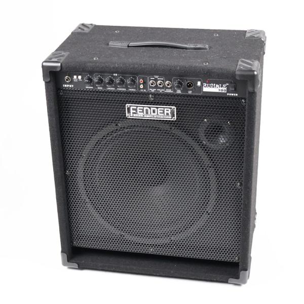 【中古】 ベースアンプ Fender Rumble 100 フェンダー ランブル100 カーペット生地仕様 ベースコンボアンプ  Fender Rumble 100  の中古品です。  中古なりのコンディションです。 商品内容：本体・電源コ...