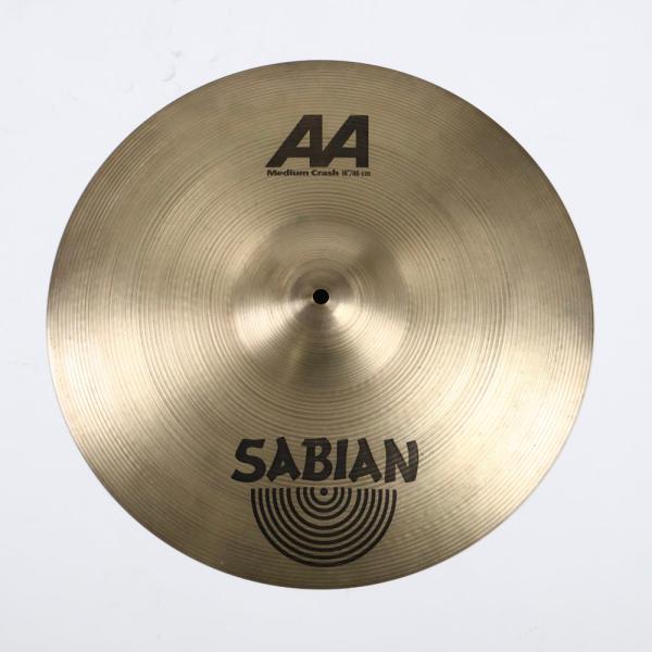 【中古】 クラッシュシンバル セイビアン SABIAN AA MEDIUM CRASH 18インチ  SABIAN AA MEDIUM CRASH 18インチ の中古品です。  使用感のあるコンディションです。 商品内容：本体のみ  シンバ...