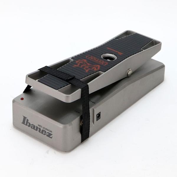 【中古】 ワウペダル エフェクター IBANEZ WD7 JUNIOR  IBANEZ WD7 JUNIOR の中古品です。  中古なりのコンディションです。 商品内容：本体のみ  IBANEZ WD7 JUNIOR中古です。  小傷、塗装...