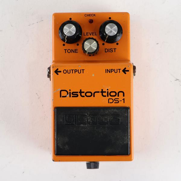 【中古】 ディストーション エフェクター BOSS DS-1 Distortion Made in Japan ギターエフェクター  BOSS DS-1 Distortion の中古品です。  中古なりのコンディションです。 商品内容：本体...