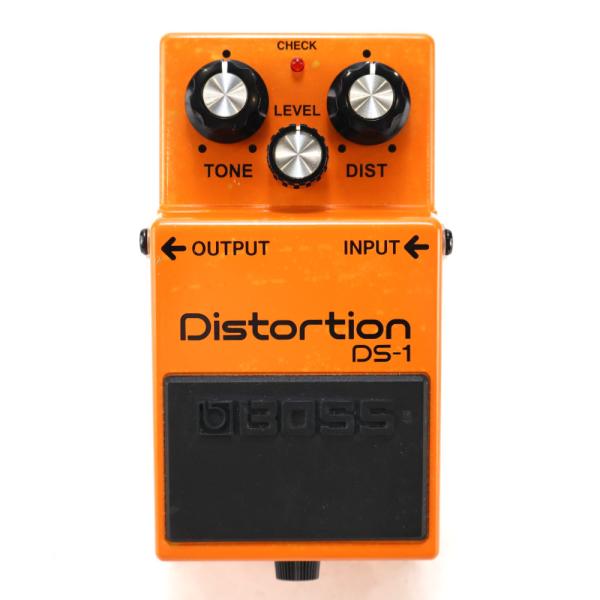 【中古】ディストーション エフェクター BOSS DS-1 Distortion ギターエフェクター  BOSS DS-1 Distortion  の中古品です。  中古なりのコンディションです。 商品内容：本体のみ  BOSS DS-1 ...