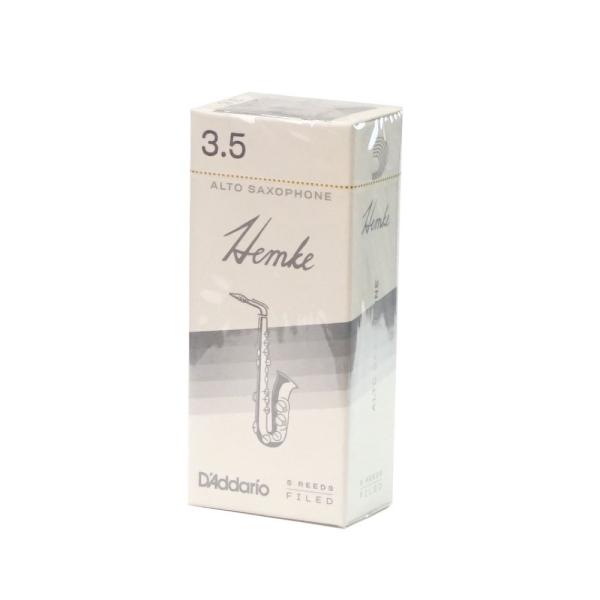 フレデリック・L・ヘムケ アルトサックスリード［3 1/2］です。フレデリック・Ｌ・ヘムケ・リードは、クラシックやトラディショナル・ジャズのサクソフォン奏者に多く好まれるダークな音色を実現します。その仕様は、柔軟性と素早いレスポンスをもたら...